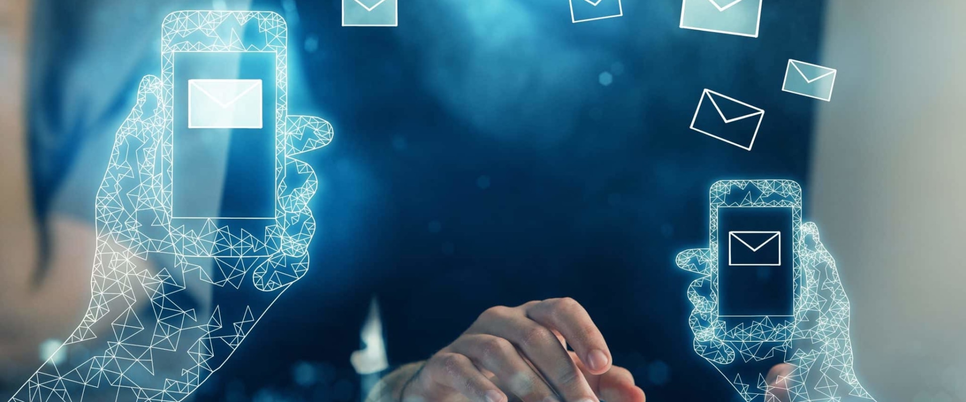 Real-Time Messaging Apps: An Overview